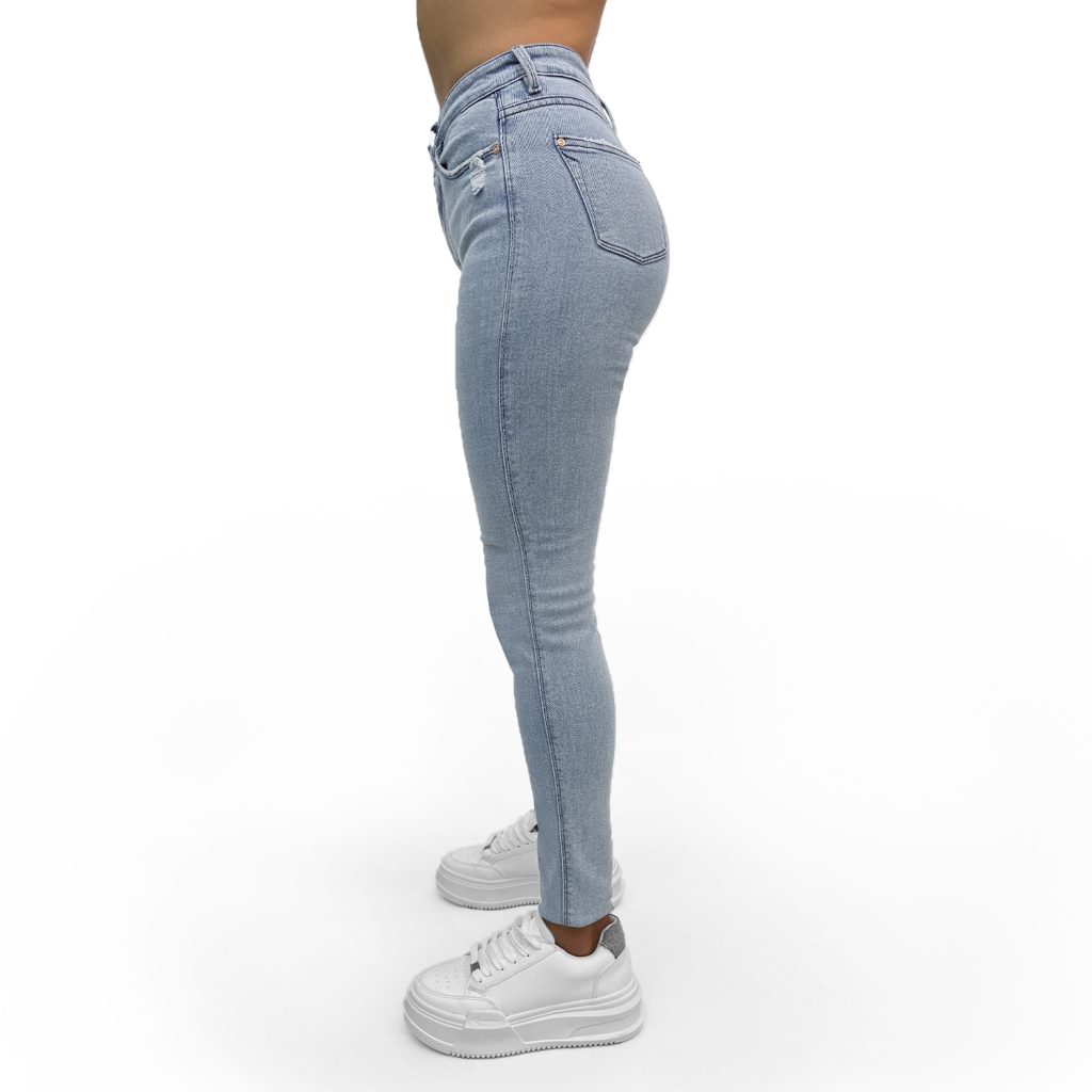 Zoe Company – Zoe es Moda. #2024ELAÑODELARESTITUCION